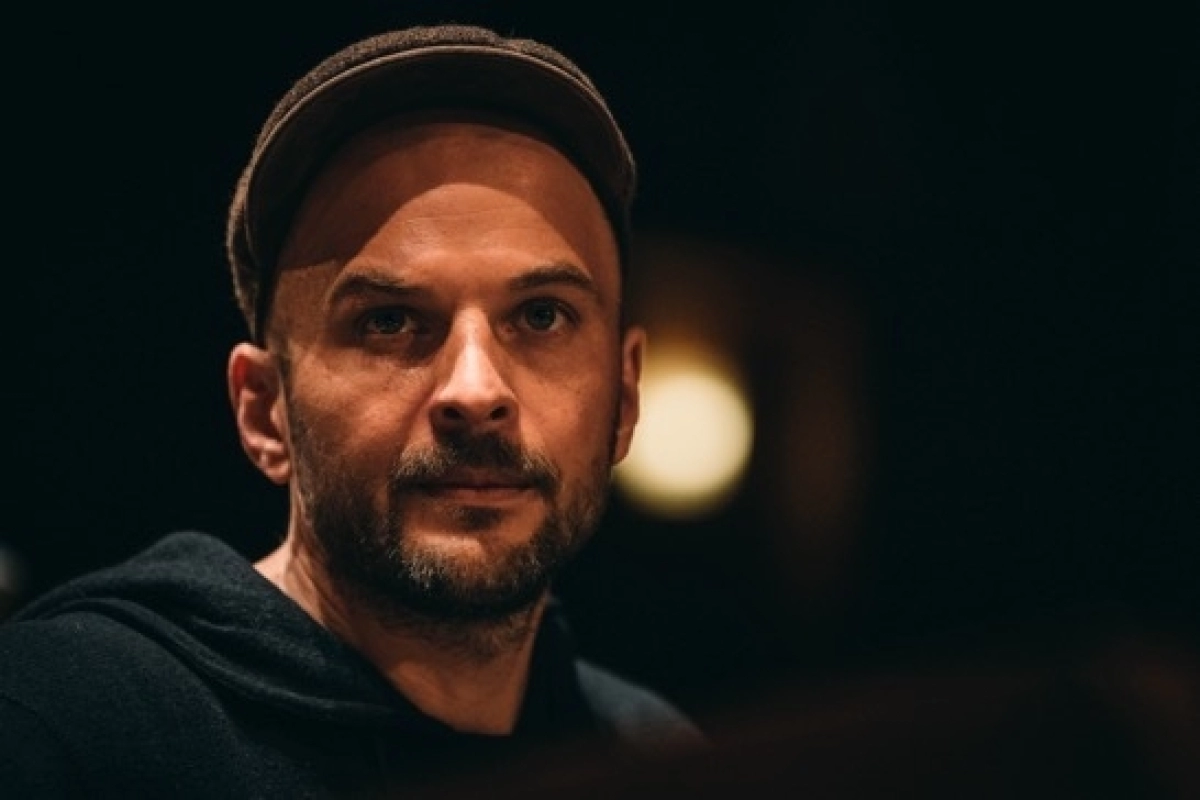 Nils Frahm announces live album and shares lead single, "Spells" | The ...