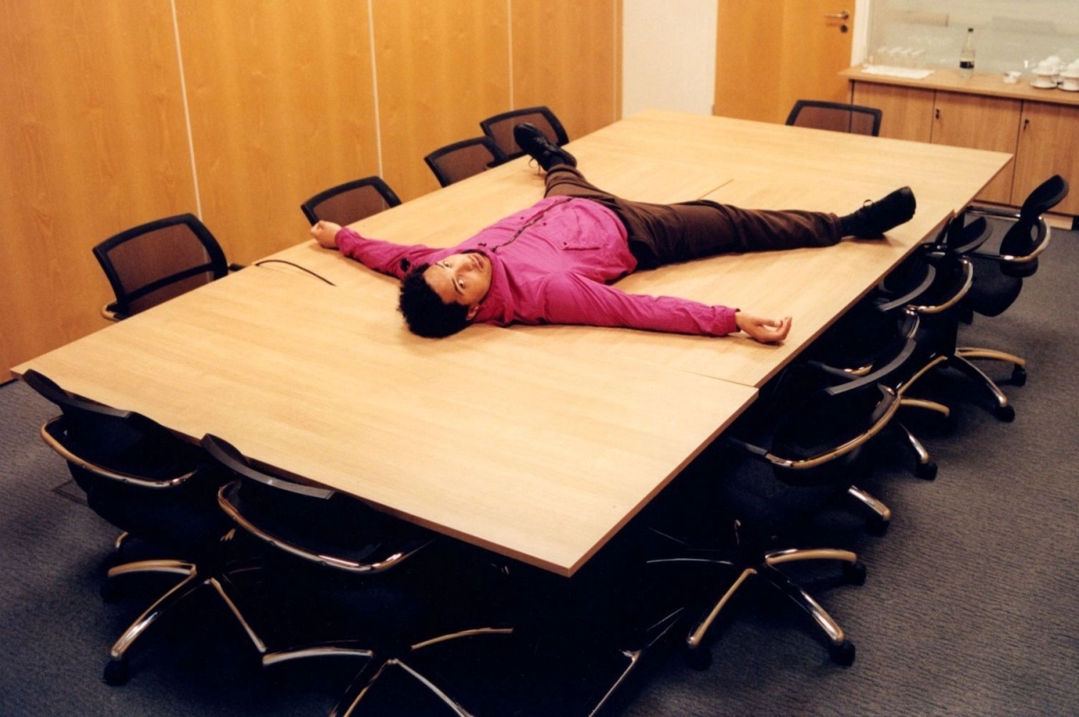 Jeshi announces debut album with new single "3210" | The Line of Best Fit