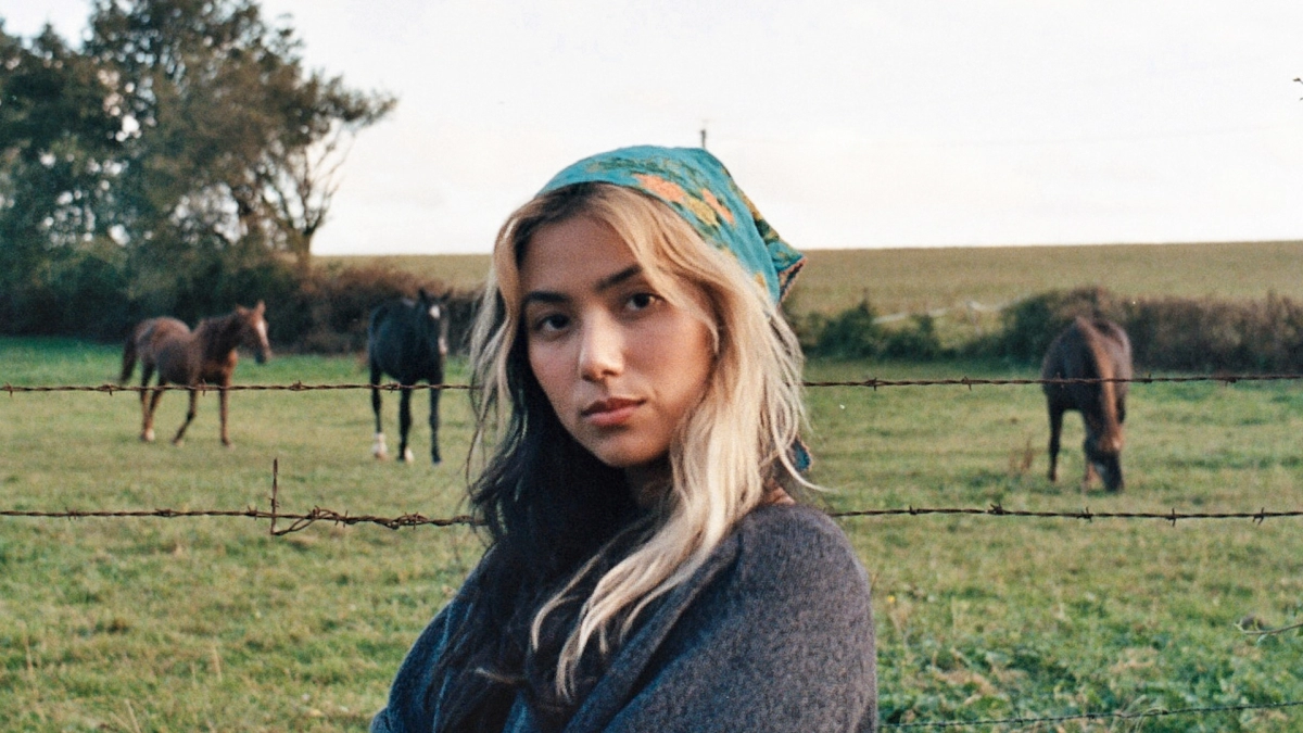 spill tab unveils debut album preview, "De Guerre" | The Line of Best Fit