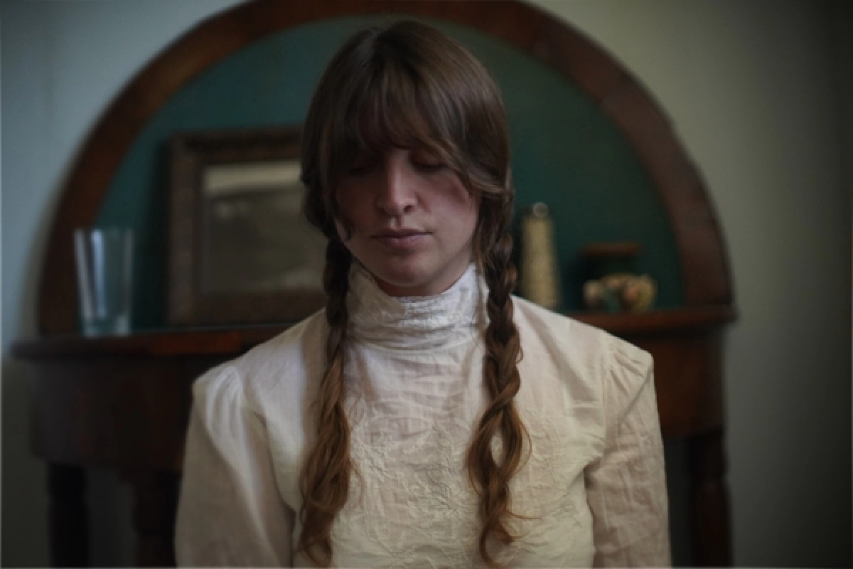 Folk darling Natalie Wildgoose’s “Angel” is as tender as a declaration ...