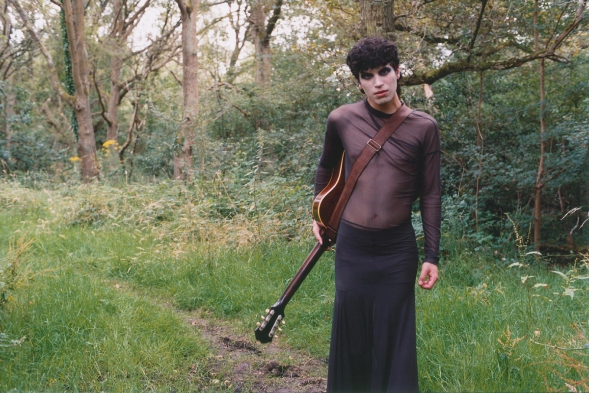 Jacob Alon shares new track, "August Moon" | The Line of Best Fit