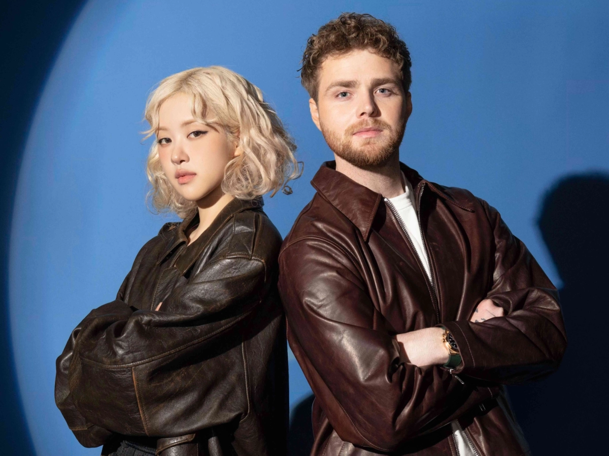 ROSÉ links up with Alex Warren on new release, "On My Mind" | The Line ...