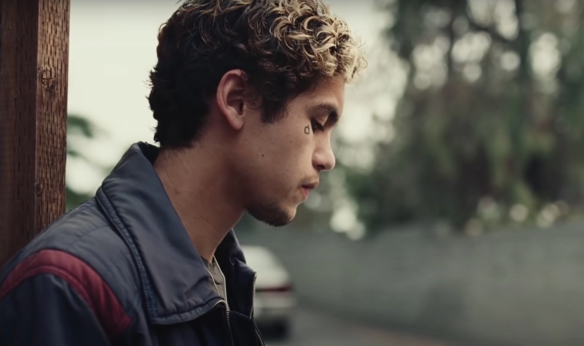Dominic Fike stars in first teaser trailer for season two of Euphoria ...