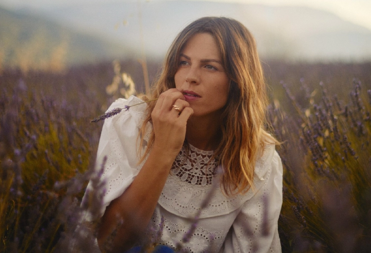 Melody Prochet of Melody’s Echo Chamber favourite songs | Interview ...