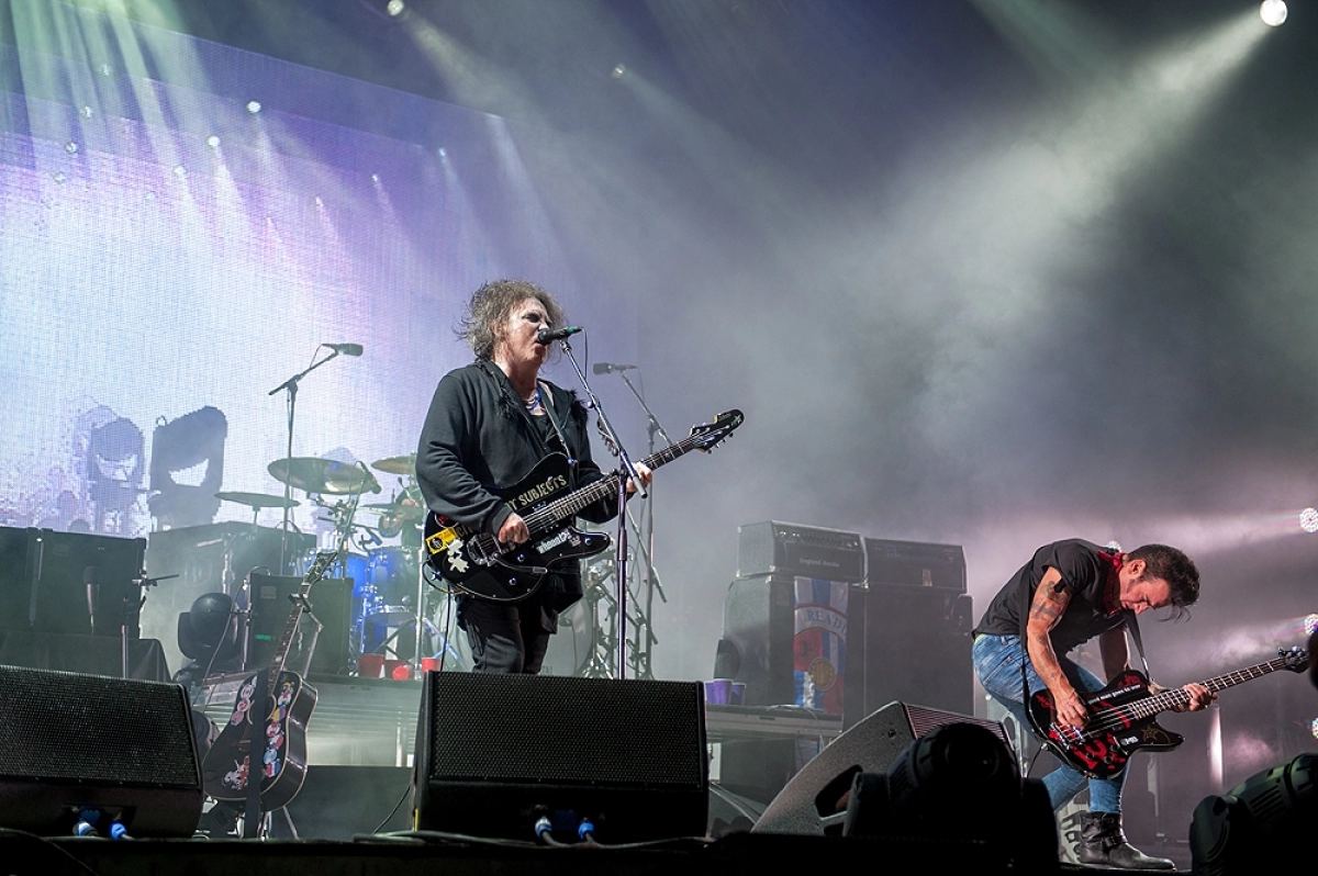 The Cure announce "ALONE" as lead single of their first new album in 16 ...